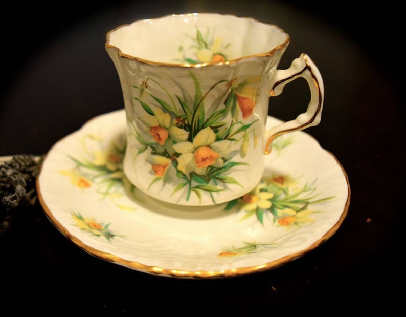 Hammersley & Co. Fine Bone China England Tea Cup and Saucer Sku: T162 ...