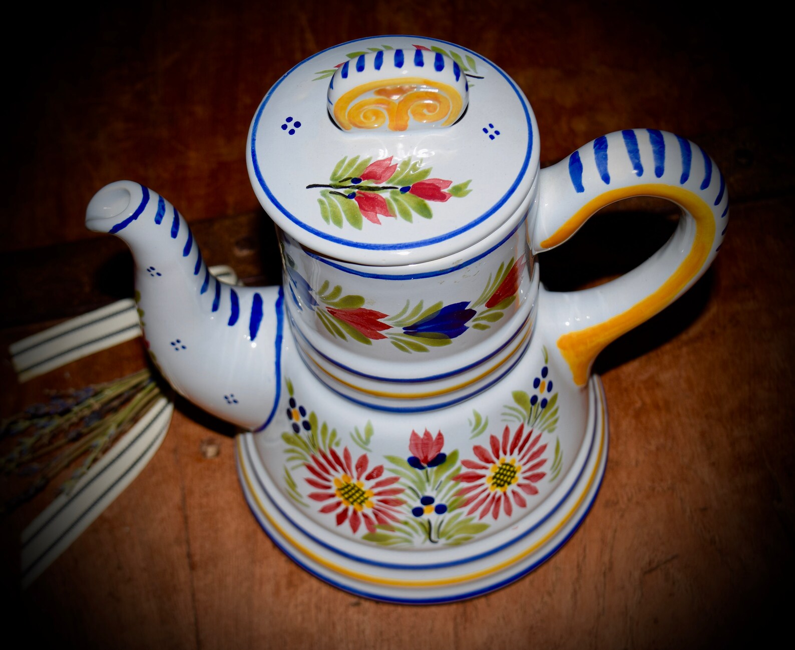 Henriot Quimper Ceramic Coffee/ Tea Pot Sku: C504 - Etsy