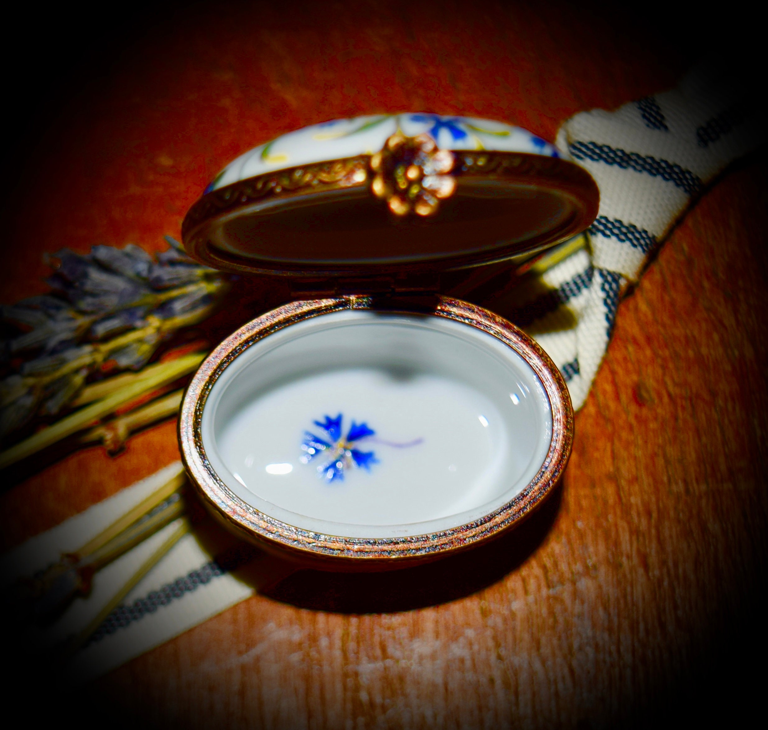 Vintage French Limoges Box With Floral Design. Sku: L296 - Etsy