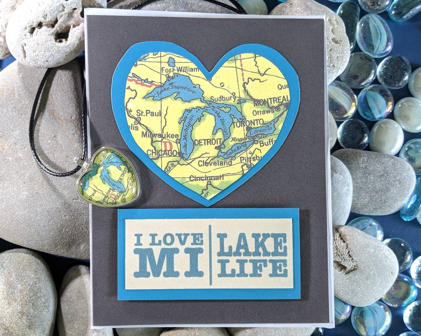 Michigan Card Featuring Great Lakes Map Heart Pendant for Lake Lovers ...