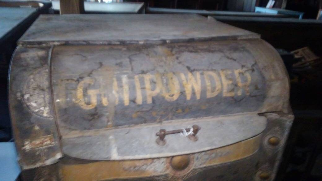 Antique Vintage Metal Storage Bin Gunpowder Gun Powder Tea Country ...