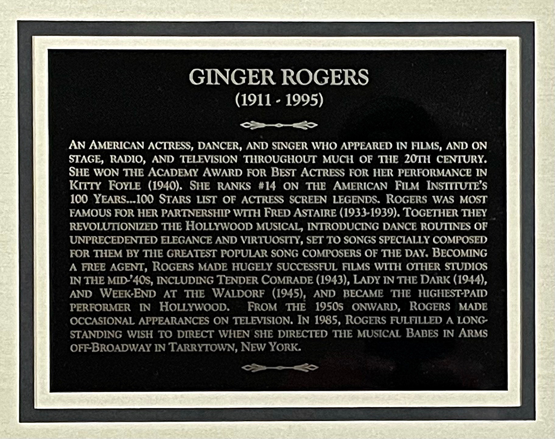 Ginger Rogers Autograph Signed 11 X 14 Vintage Photo Plus Autographed ...