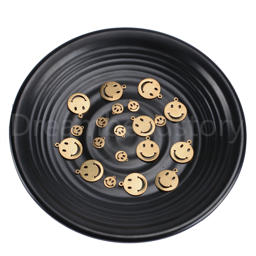 10-100 Pcs Raw Brass Smiley Face Charm Pendant/ Smile Charms/ - Etsy