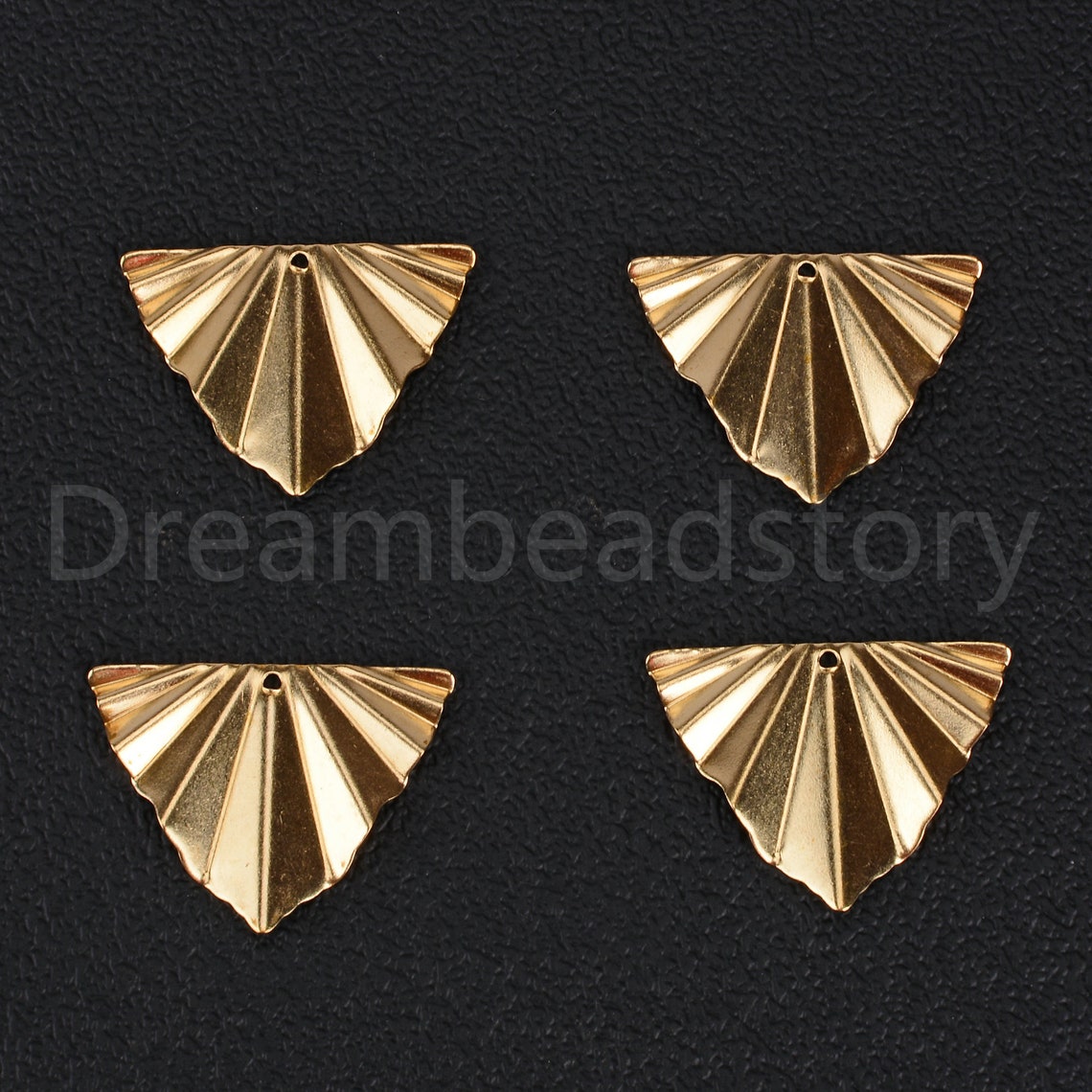 10-500 Pcs Pleat Triangle Charms/ Unique Charm/ Wrinkled Pendant for ...