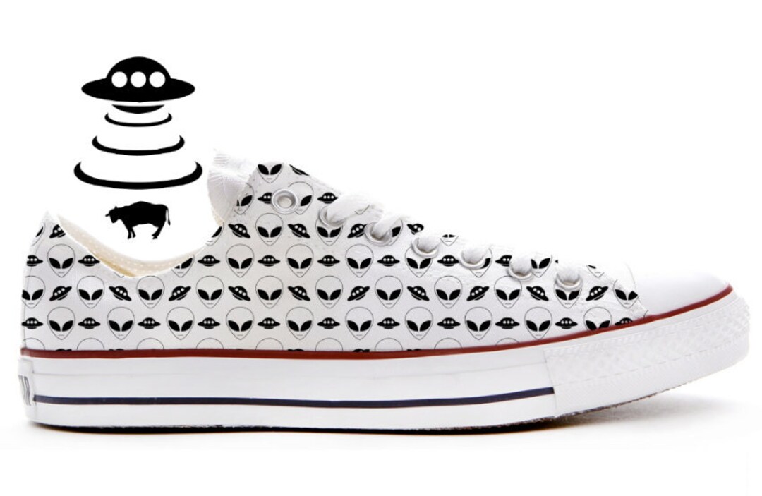 Ufo Alien Grey Flying Saucer X-files Pattern Illustrated Custom ...