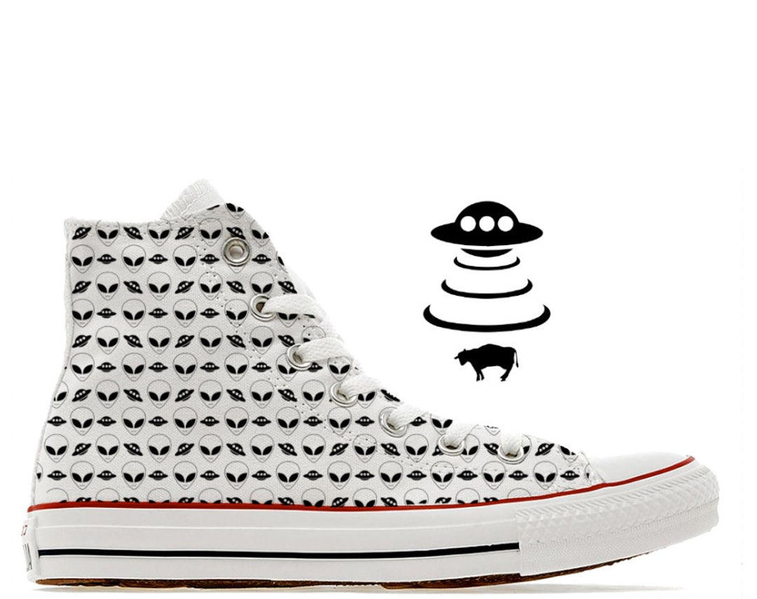 Ufo Alien Grey Flying Saucer X-files Pattern Illustrated Custom ...