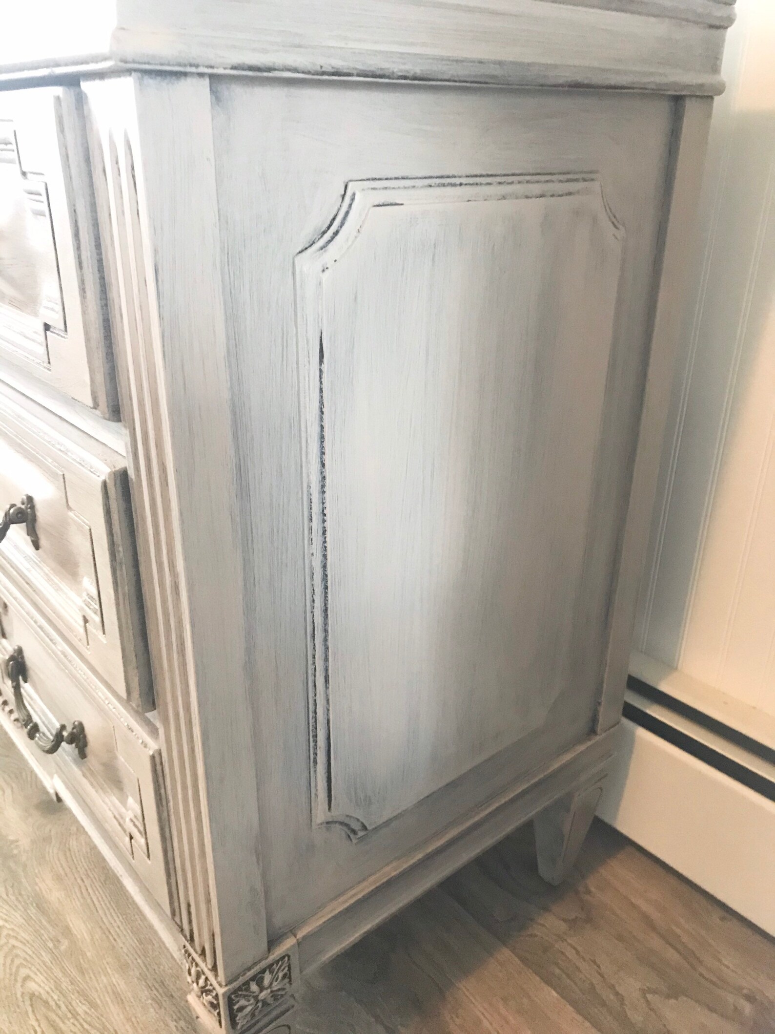 SOLD: Vintage Dresser / Entryway Table - Etsy