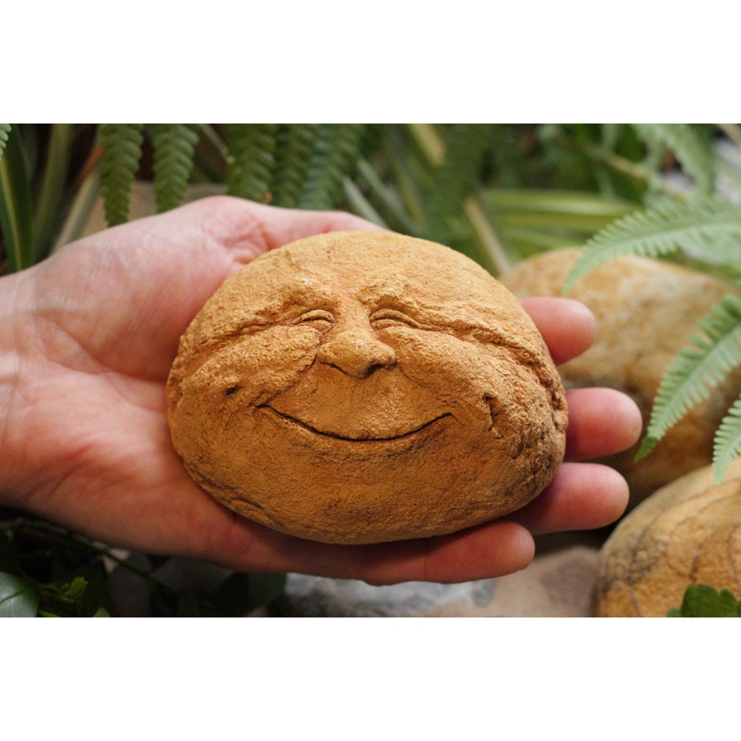 Snoozing Stones sidney Smile Outdoor Stone Effect Sleeping - Etsy UK