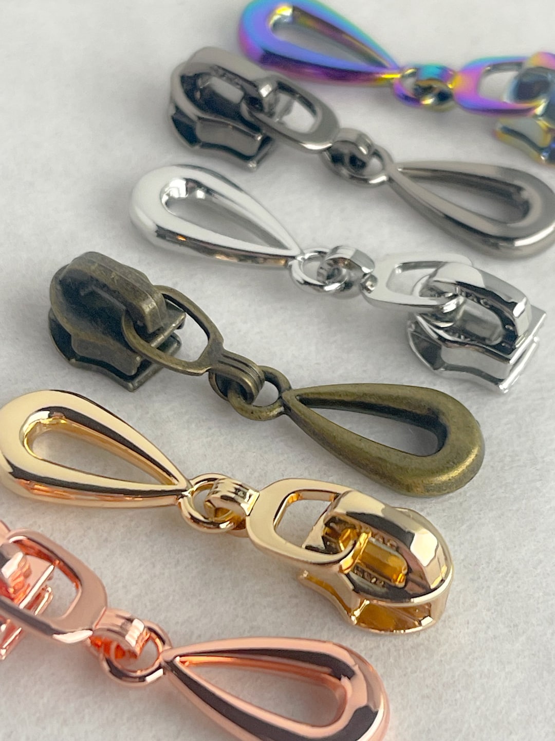 Teardrop | Nylon Zipper Pulls | Size #5 | Pack of 5 - Etsy