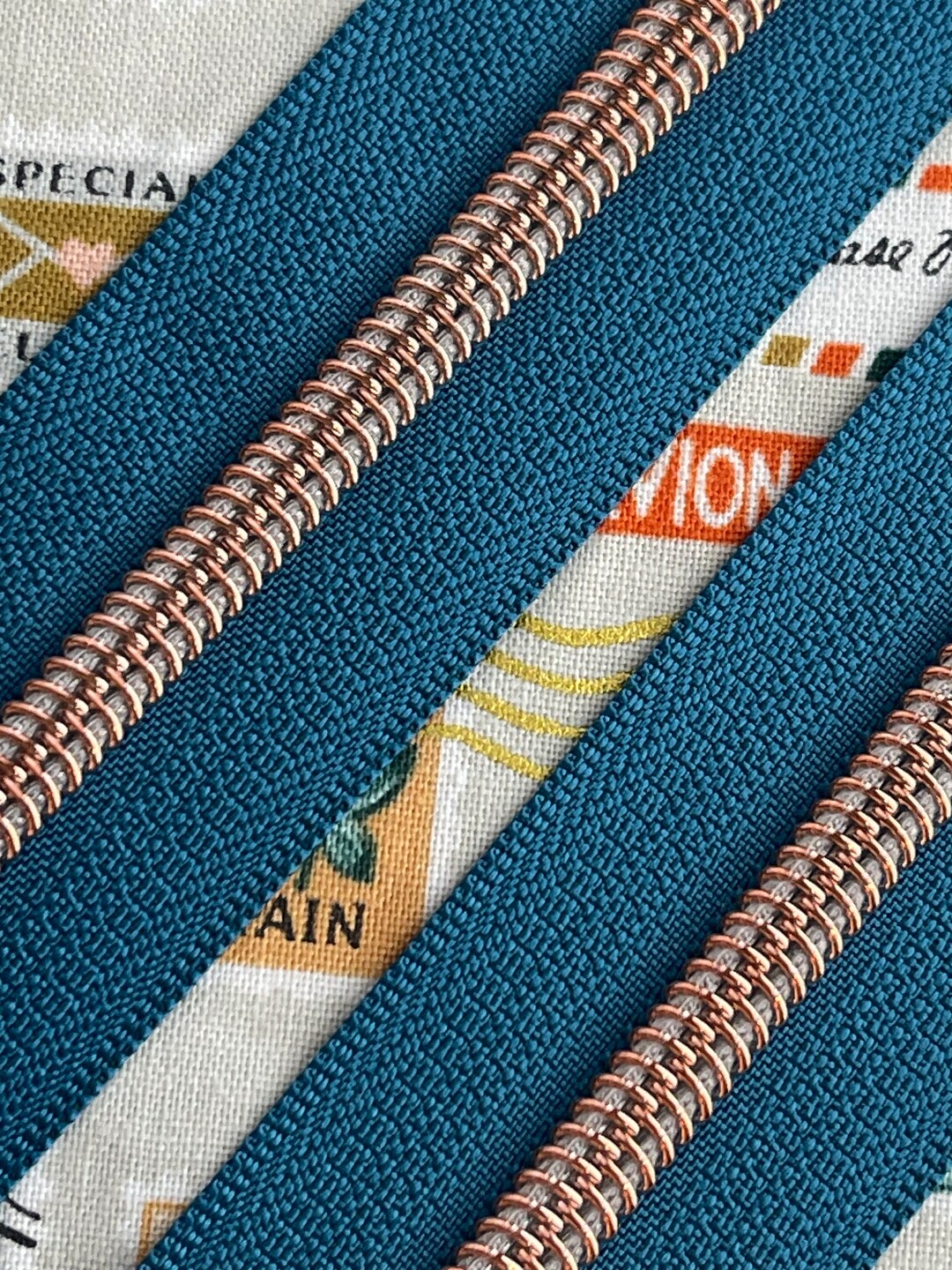 Peacock (teal) Zipper Tape With Rose Gold Nylon Coils | Size #5 ...