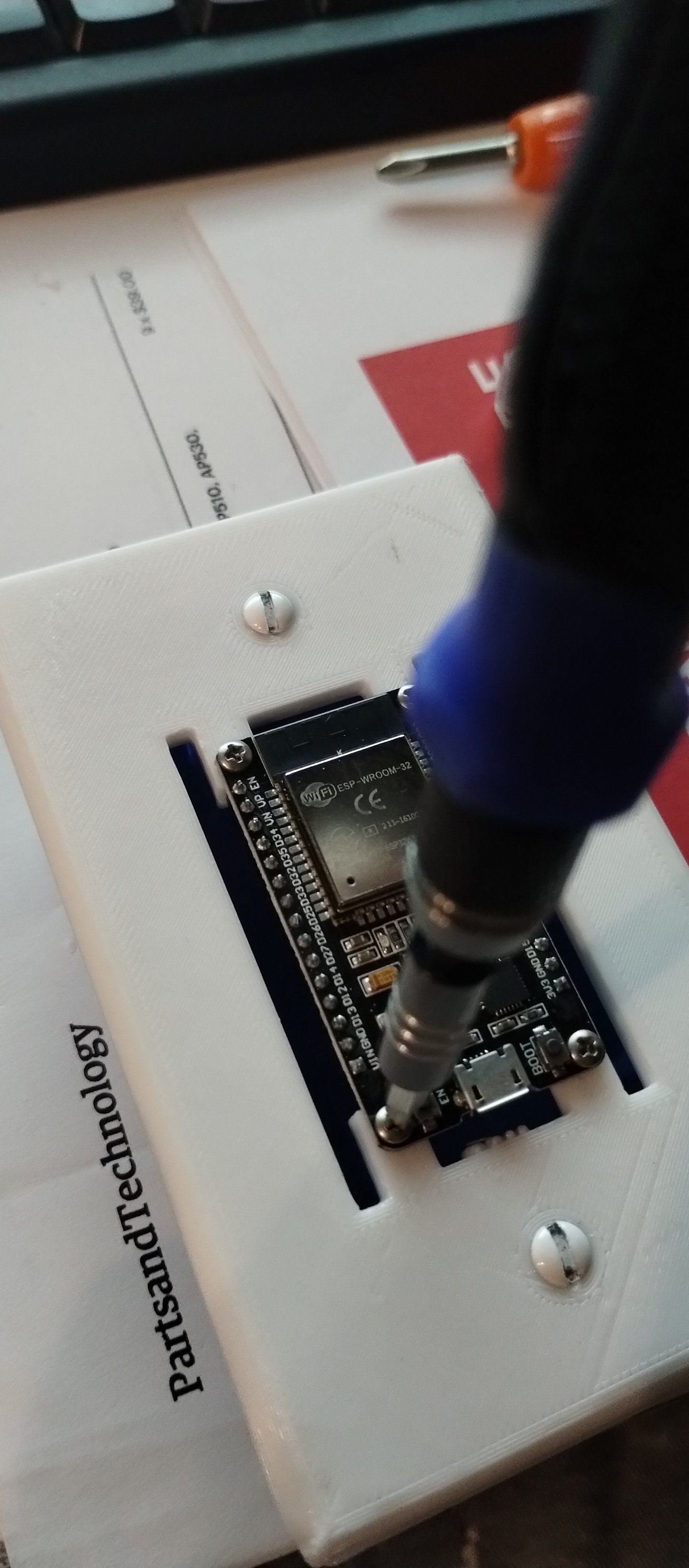 ESP-WROOM-32 ESP32 Wi-fi ESP32 Mount Assembly Fit 2X4 Outlet Box. USB ...