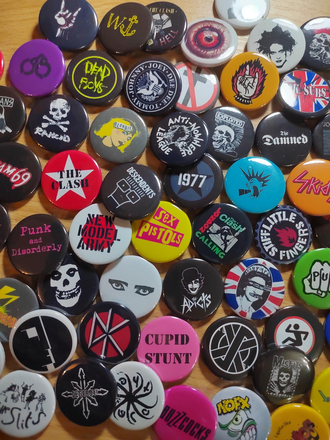 Punk Pinback Button Pins, Band Pins, Music Pins, DIY Pins 25mm 70's ...