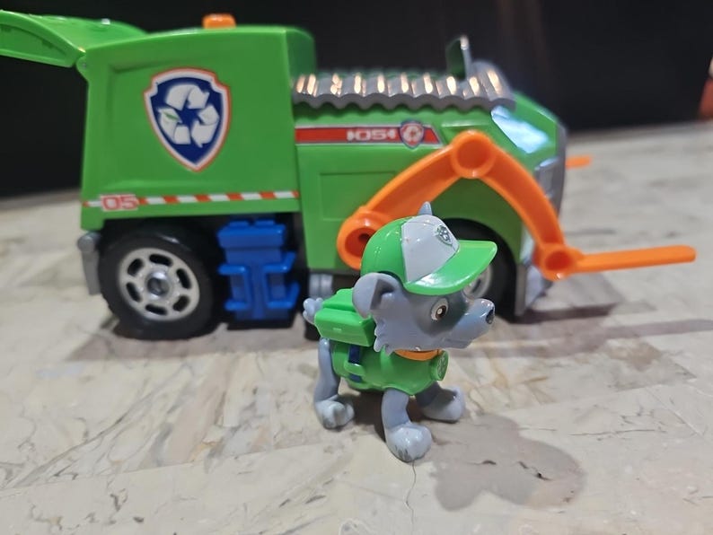 Paw Patrol Vehicle Rocky Recycle Green Truck and Dog Figure With Sounds ...