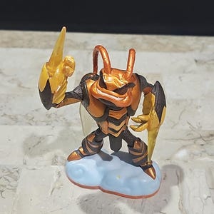 Skylanders Giants Swarm Bug Bee Wasp Figure Air Element Activision - Etsy