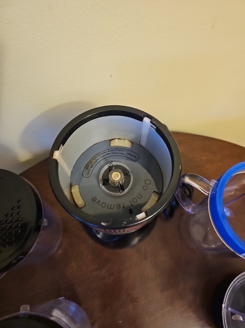 Magic Bullet Food Processor/blender Model MB1001 W/ Accessories Tested ...