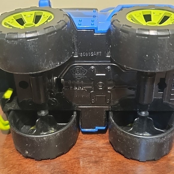 Paw Patrol, Jungle Rescue Tracker and Chase Jungle Cruiser, Vehicle ...