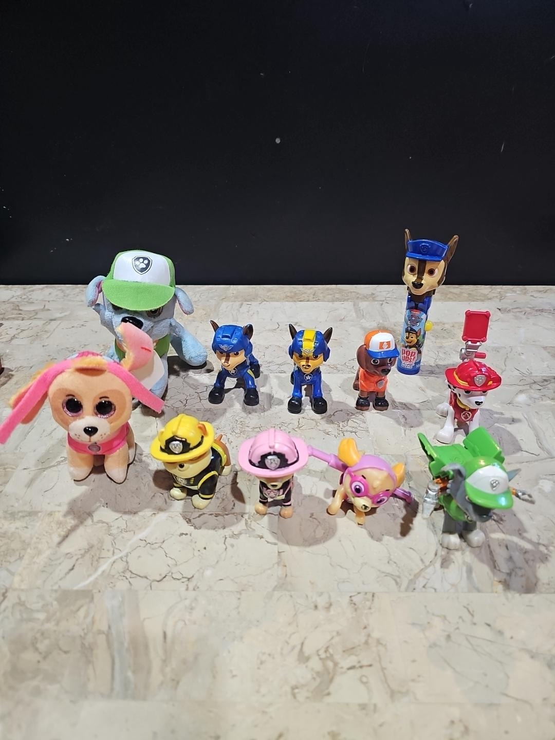 Paw Patrol Toy Figures Lot of 11 Chase Rubble Zuma Marshall Skye Mix ...