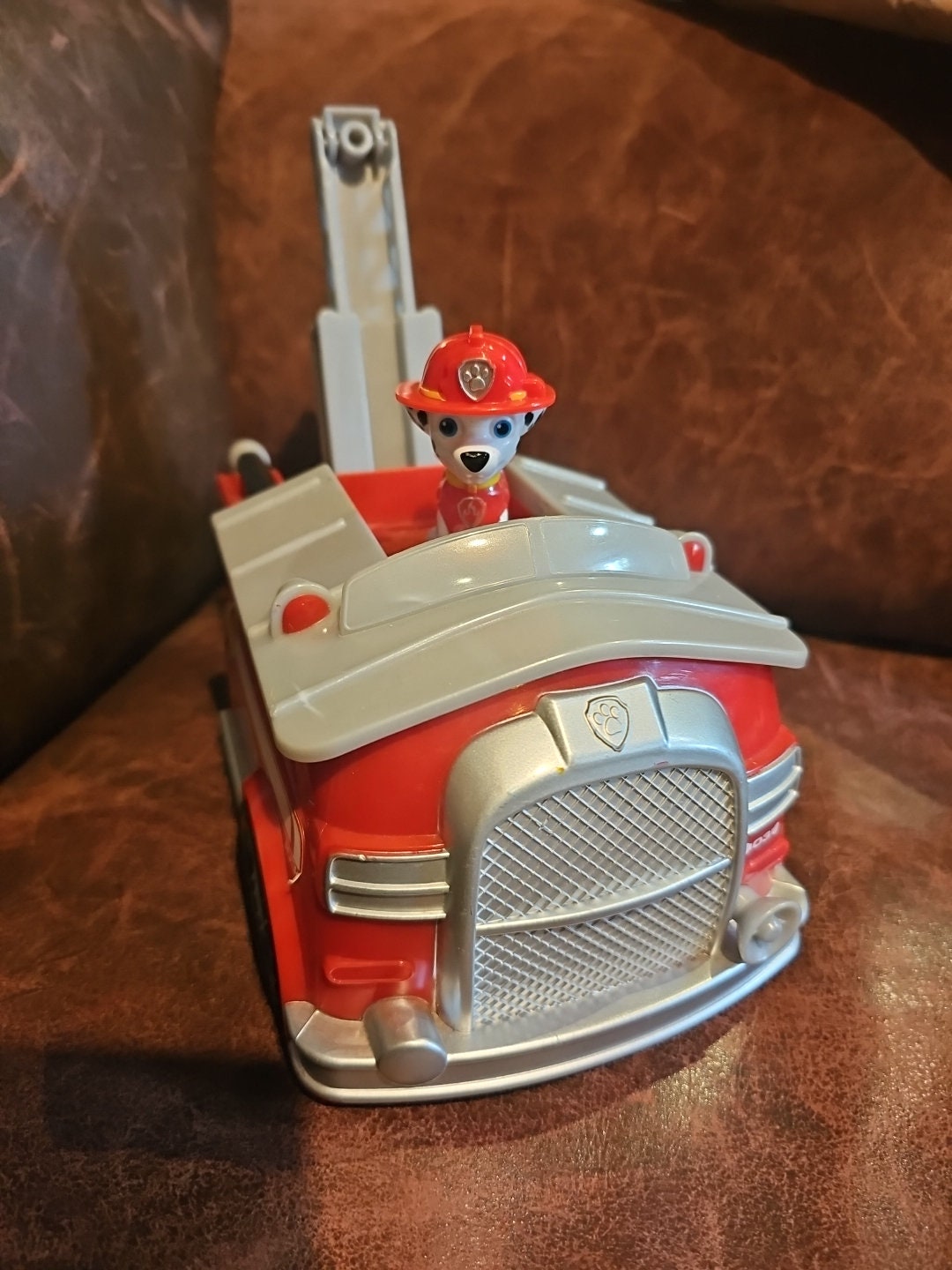 Paw Patrol on A Roll Deluxe Transform Marshall Fire Truck Spin Master ...