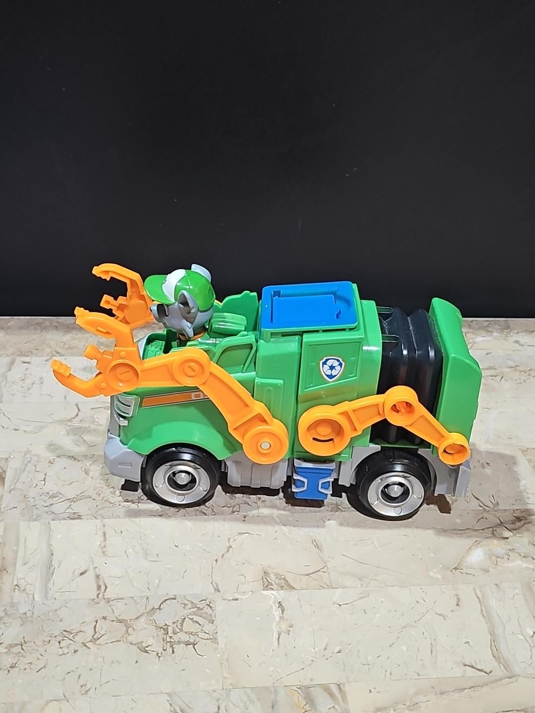 Paw Patrol the Movie Rocky Deluxe Vehicle and Figure Garbage Recycling ...