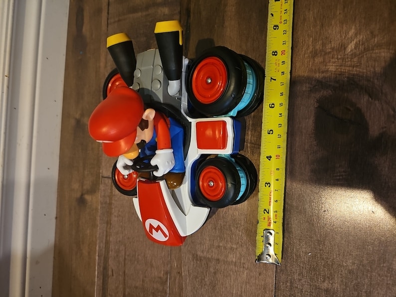 Jakks Pacific 2020 Super Mario Kart 8 Hover RC Kart, No Remote 02497RX ...