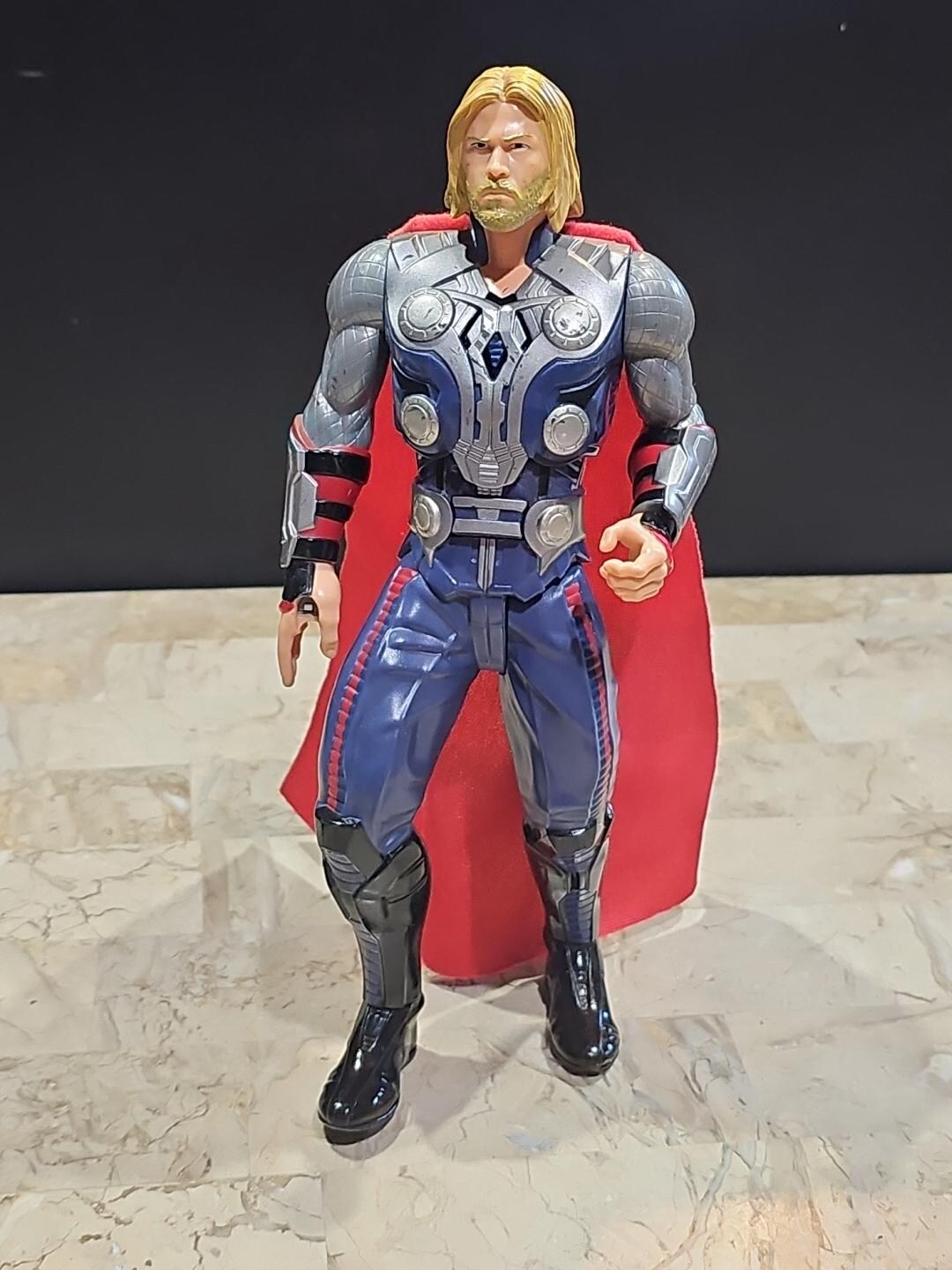 Hot Toys Marvel Thor Action Figure 10'' W/ Cape (NO HAMMER) Maker Sound ...
