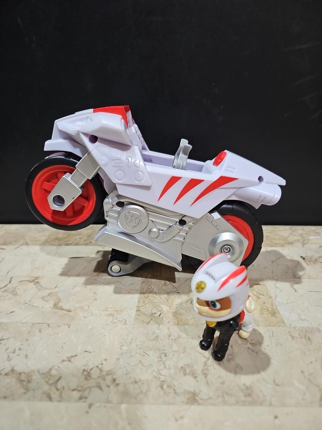 Paw Patrol Moto Pups Wildcat Deluxe Motorcycle Pull Back Vehicle ...