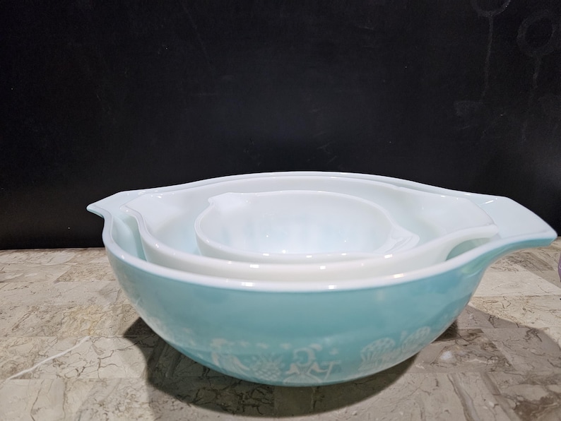 Rare Vintage 50s Pyrex Amish Butterprint Cinderella Bowls, Set of 3 ...