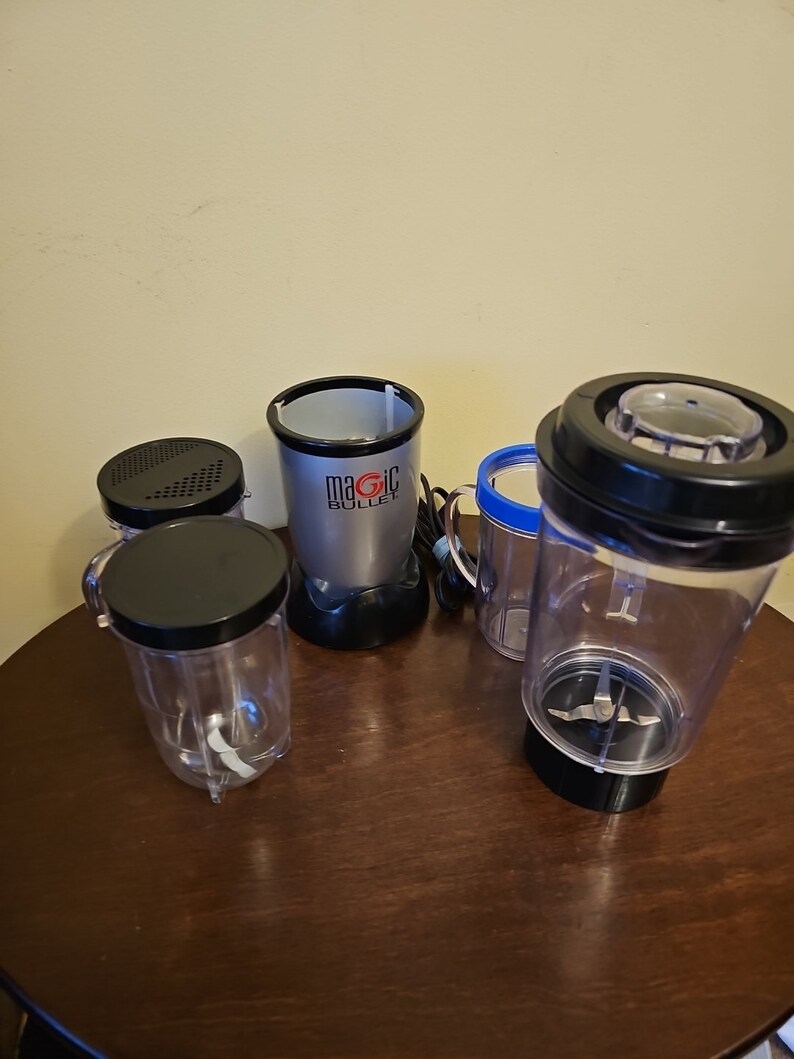Magic Bullet Food Processor/blender Model MB1001 W/ Accessories Tested ...