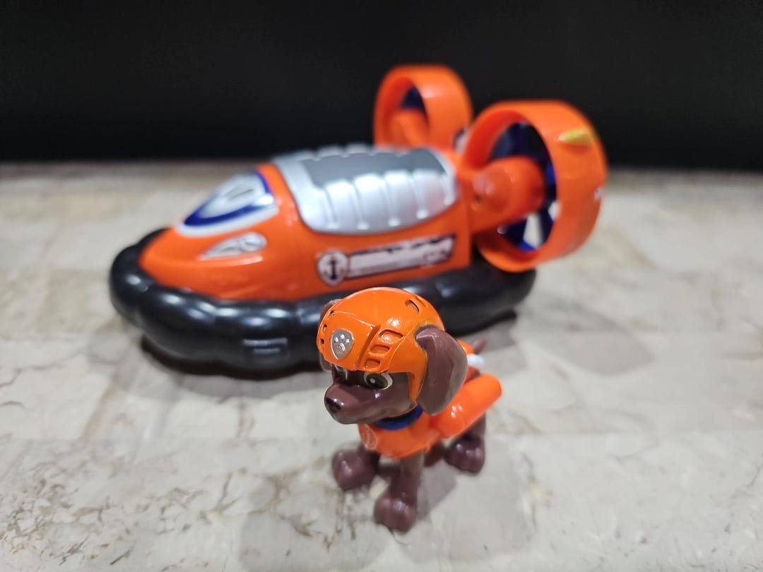 PAW Patrol, Zuma’s Hovercraft Vehicle With Collectible Figure, Set for ...