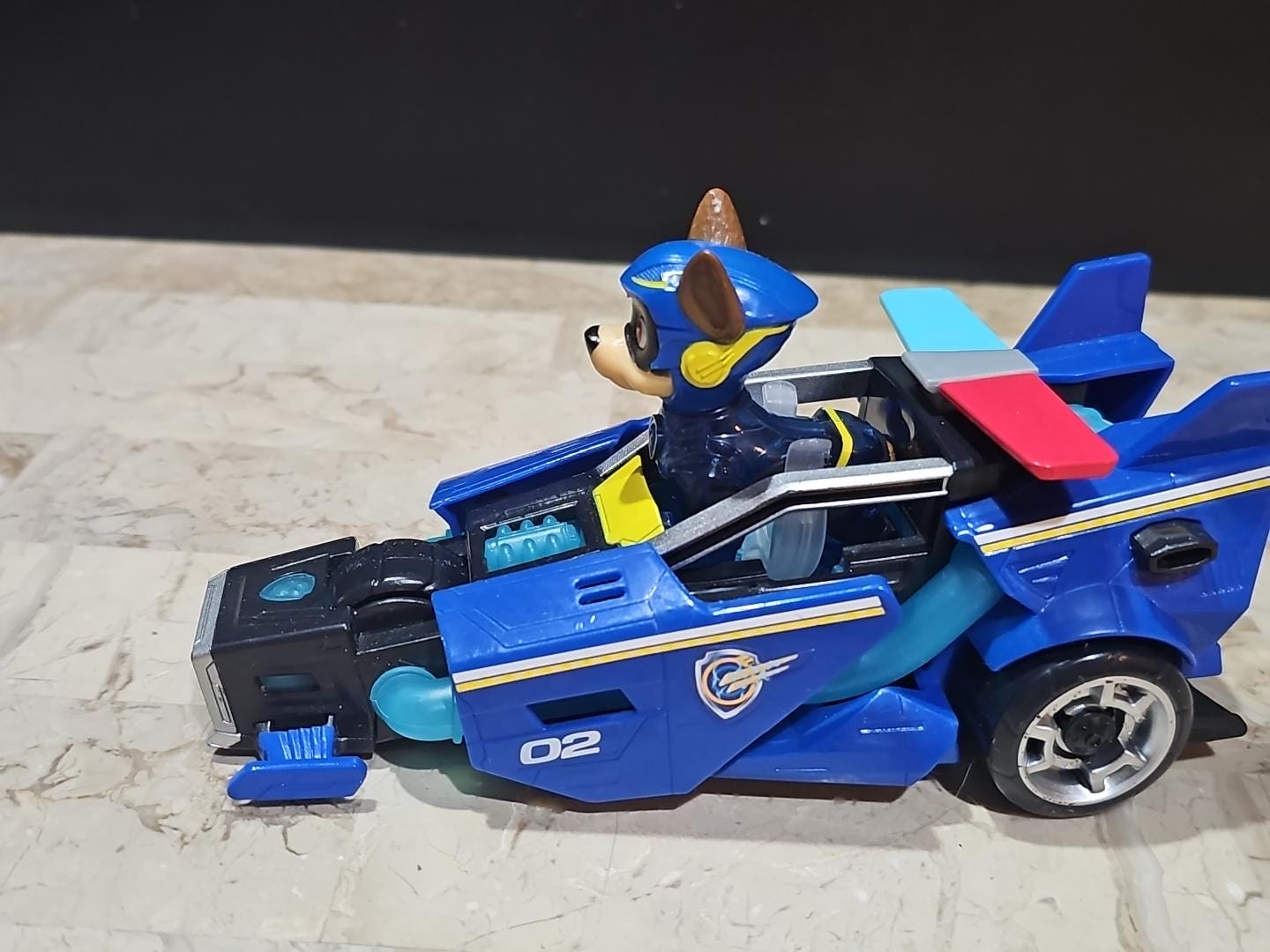 Paw Patrol: the Mighty Movie, Car With Molded Mighty Pups Chase Light ...