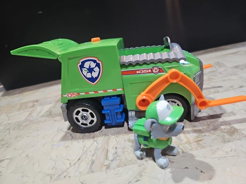 Paw Patrol Vehicle Rocky Recycle Green Truck and Dog Figure With Sounds ...