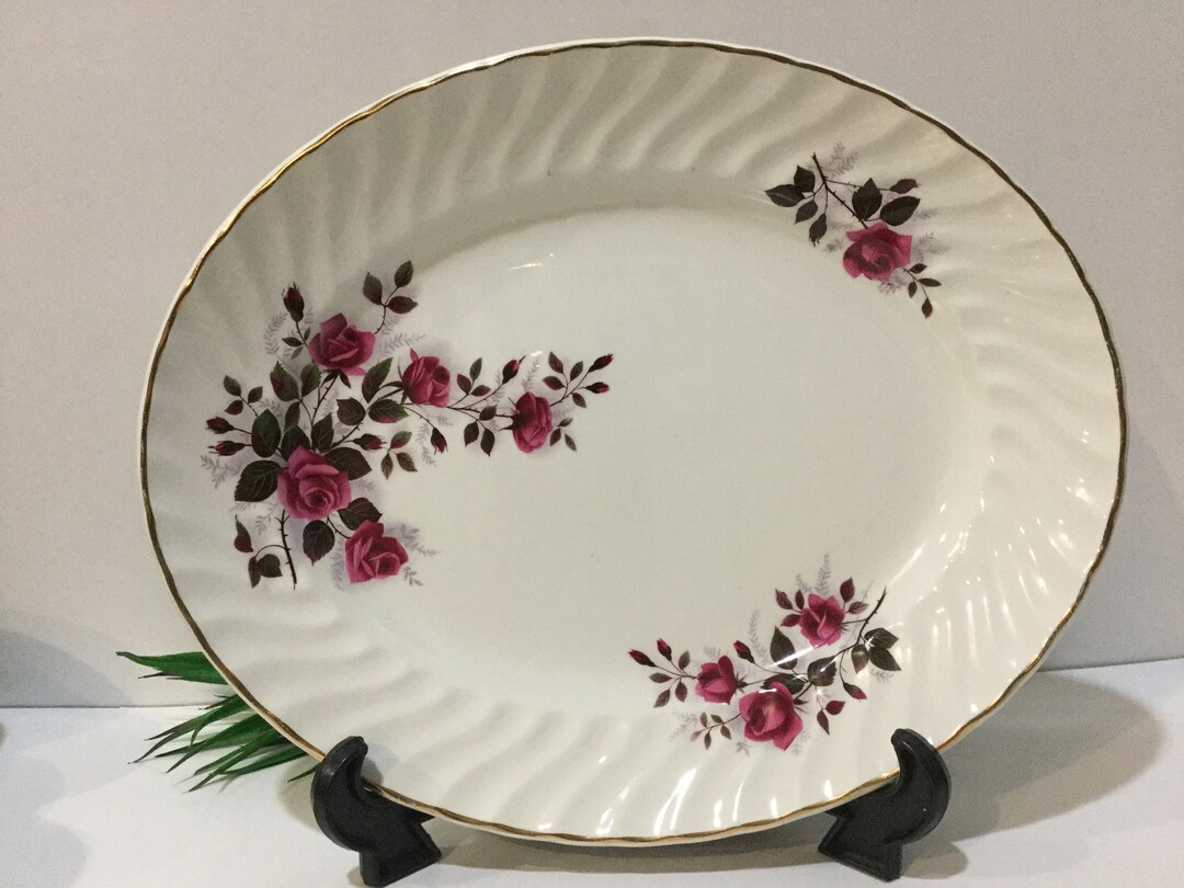 Mid-century (1950s) Ridgway Fragrance Pattern Oval Vegetable or Meat ...