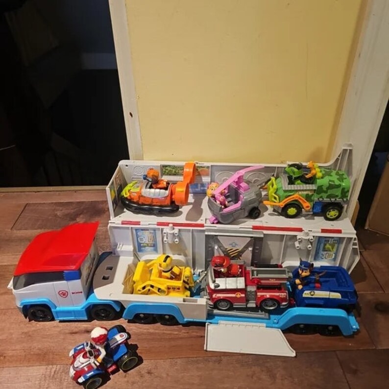PAW PATROL Patroller Semi Truck Bus FIGURES & Vehicles Rocky Zuma Ryder ...