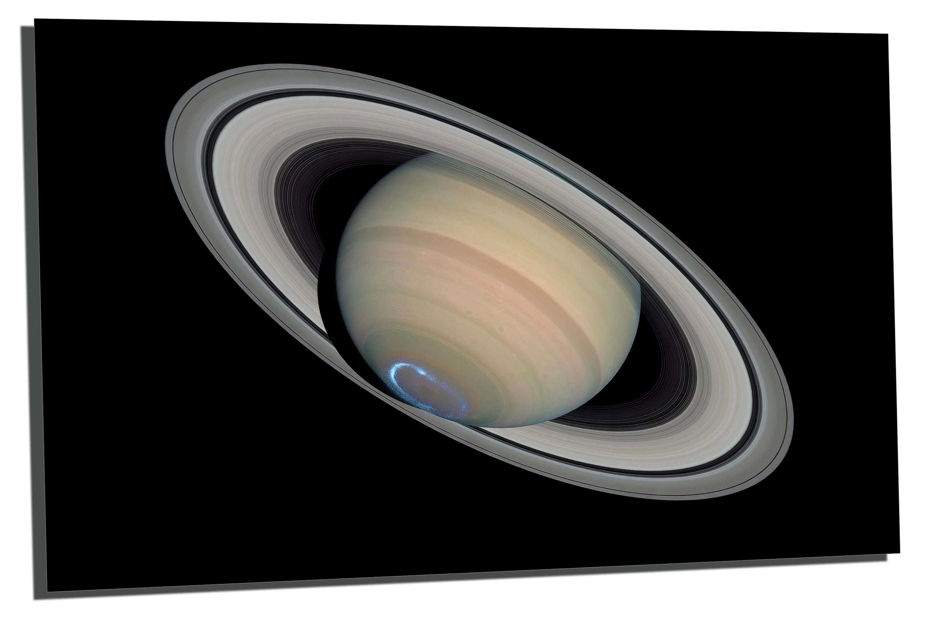 Saturn Pictures Hubble