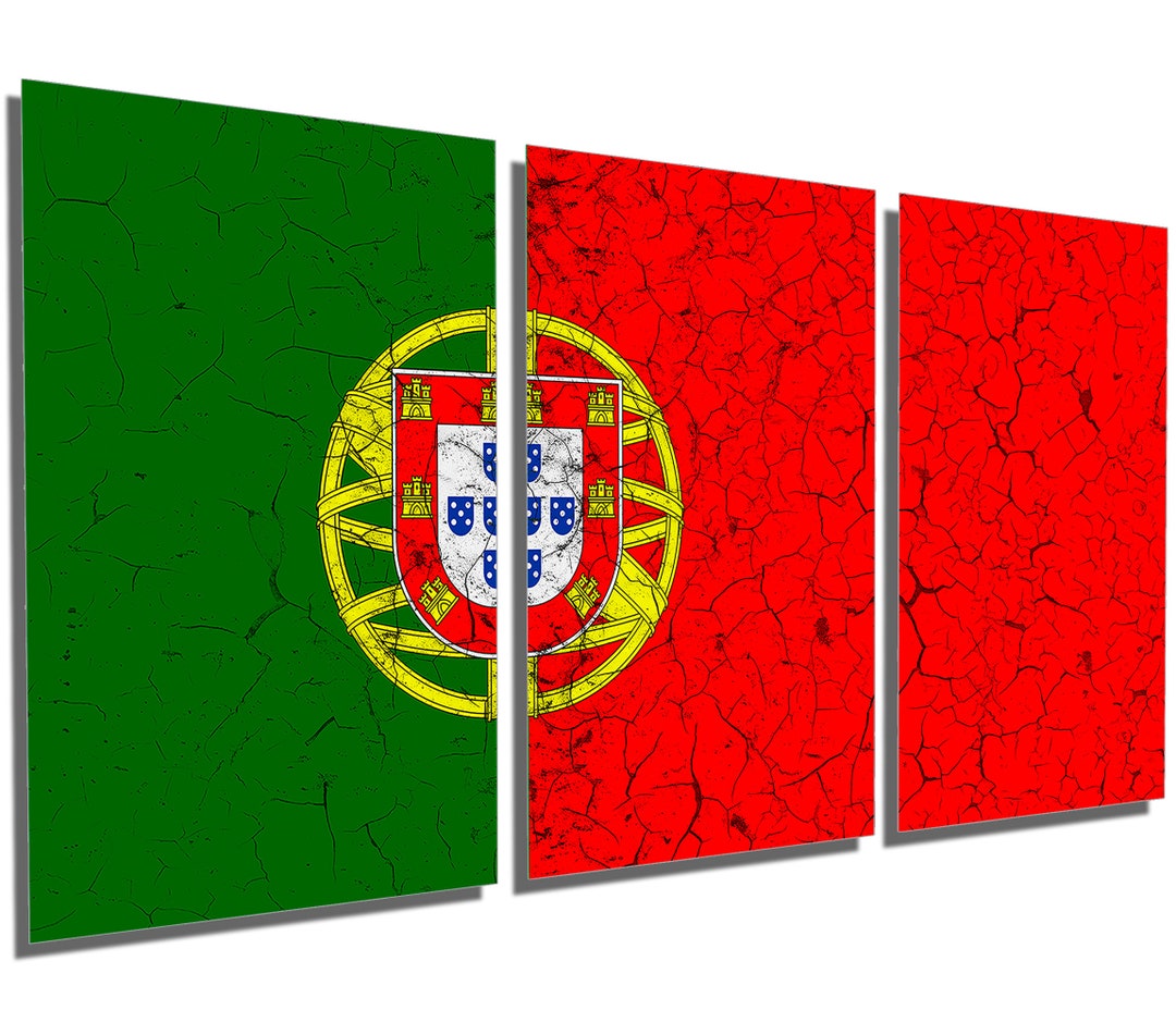 Metal Prints - Portugal Flag Cracked Effect - 3 Panel Split, Triptych ...