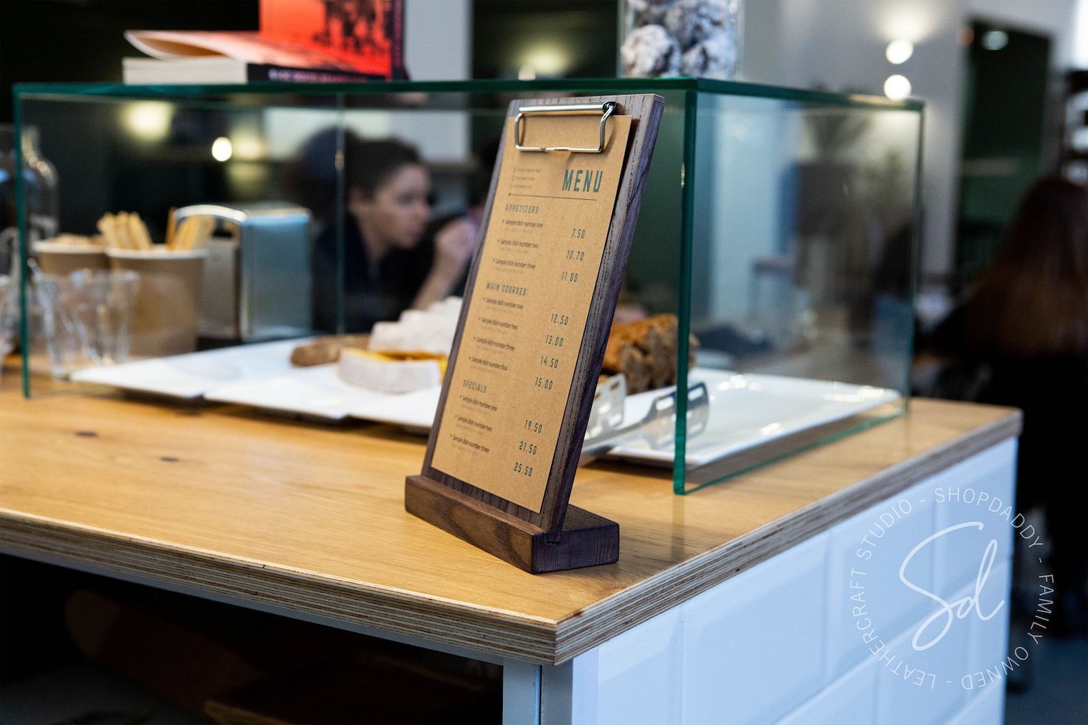 Table Stand Menu Holder Wooden Sign Holder Menu Covers - Etsy Canada