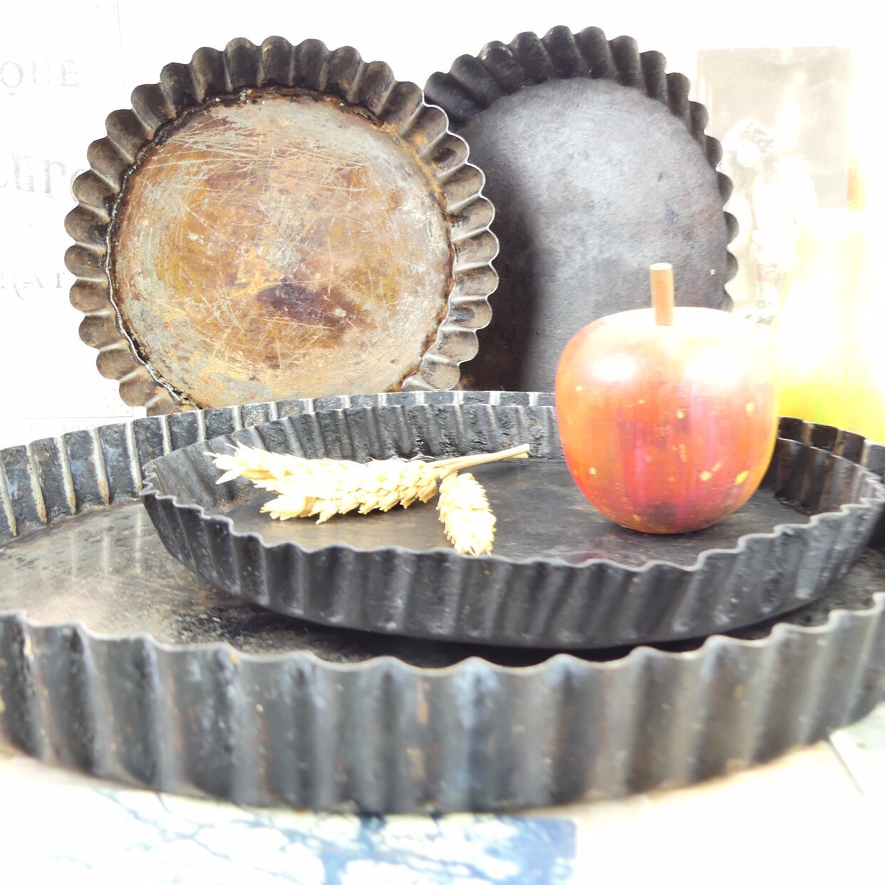 RESERVED TO DARIA Old 19th century shabby chic pie moulds, iron cake ...