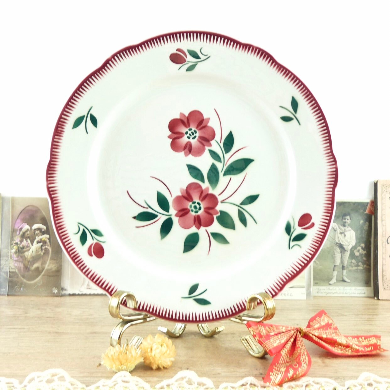 Vintage round dish décor small flowers 1950, serving dish, flower décor ...