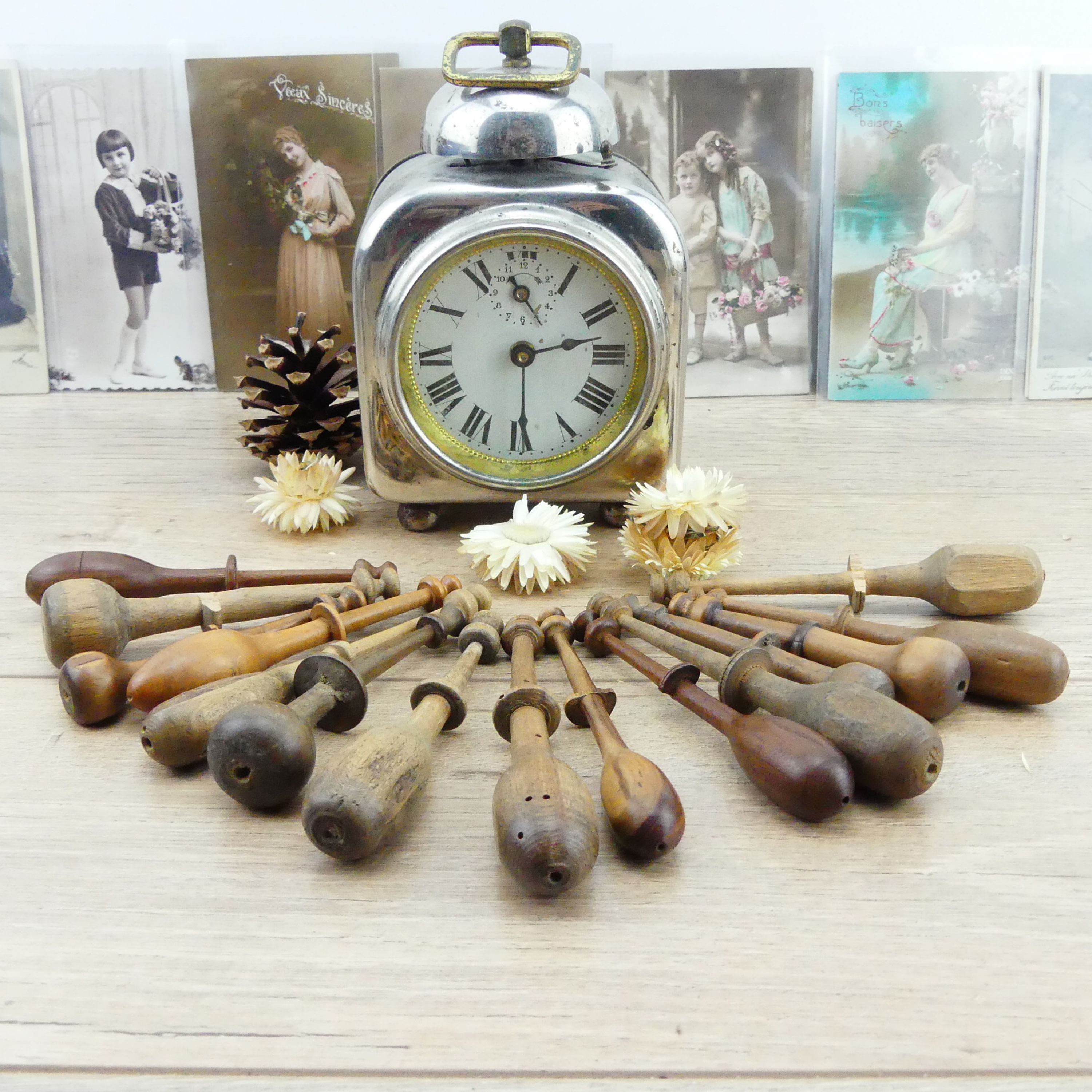 Wooden spindle - spindle loom - cotton reels - reels loom - bobbin lace ...