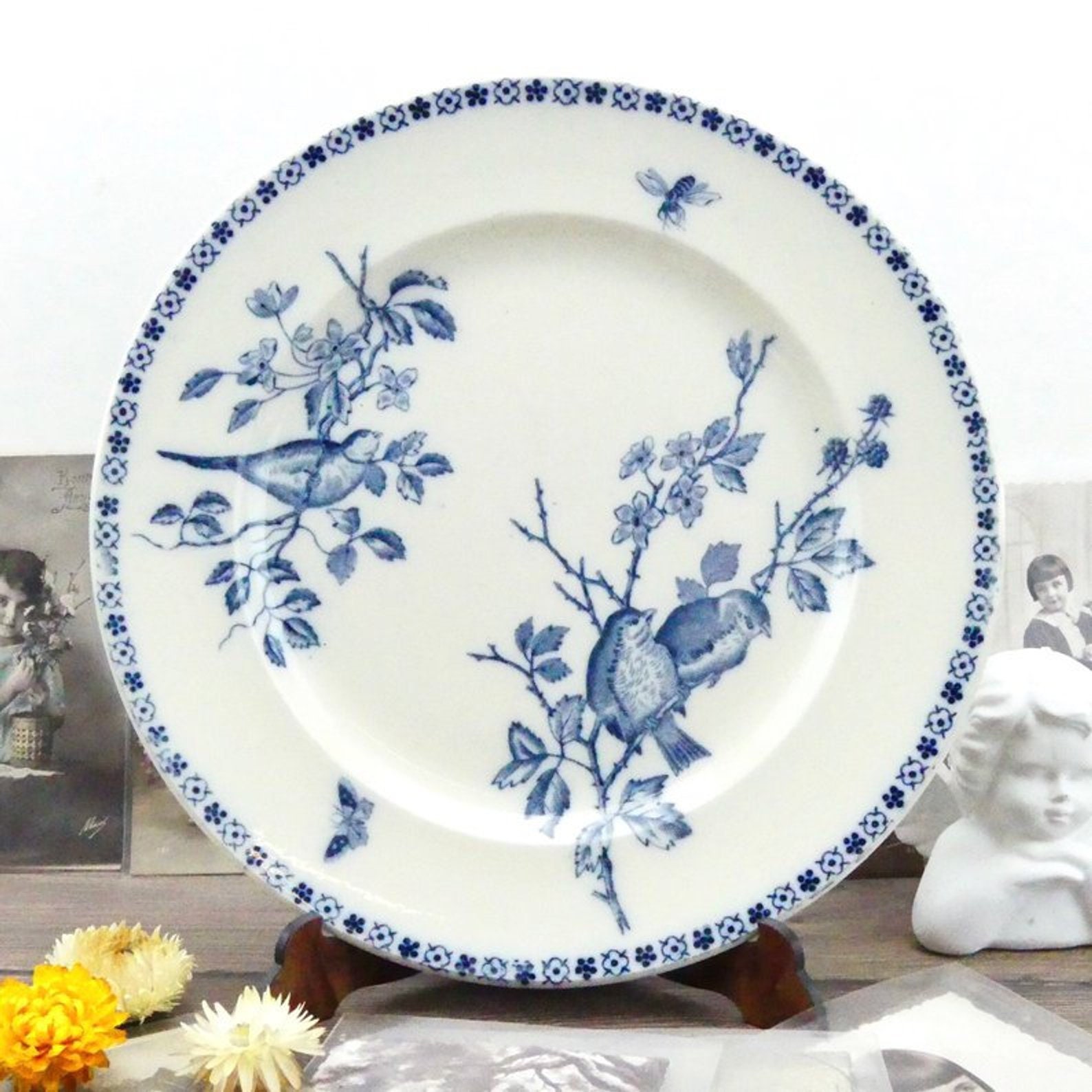 Plate blue birds and blue flowers, Flat plate 19th century French ...