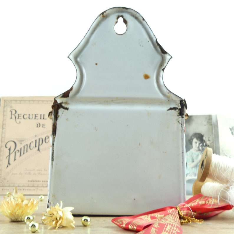 Vintage Sheet Metal Salt Box, Vintage French Kitchen Salt Box, Wall ...