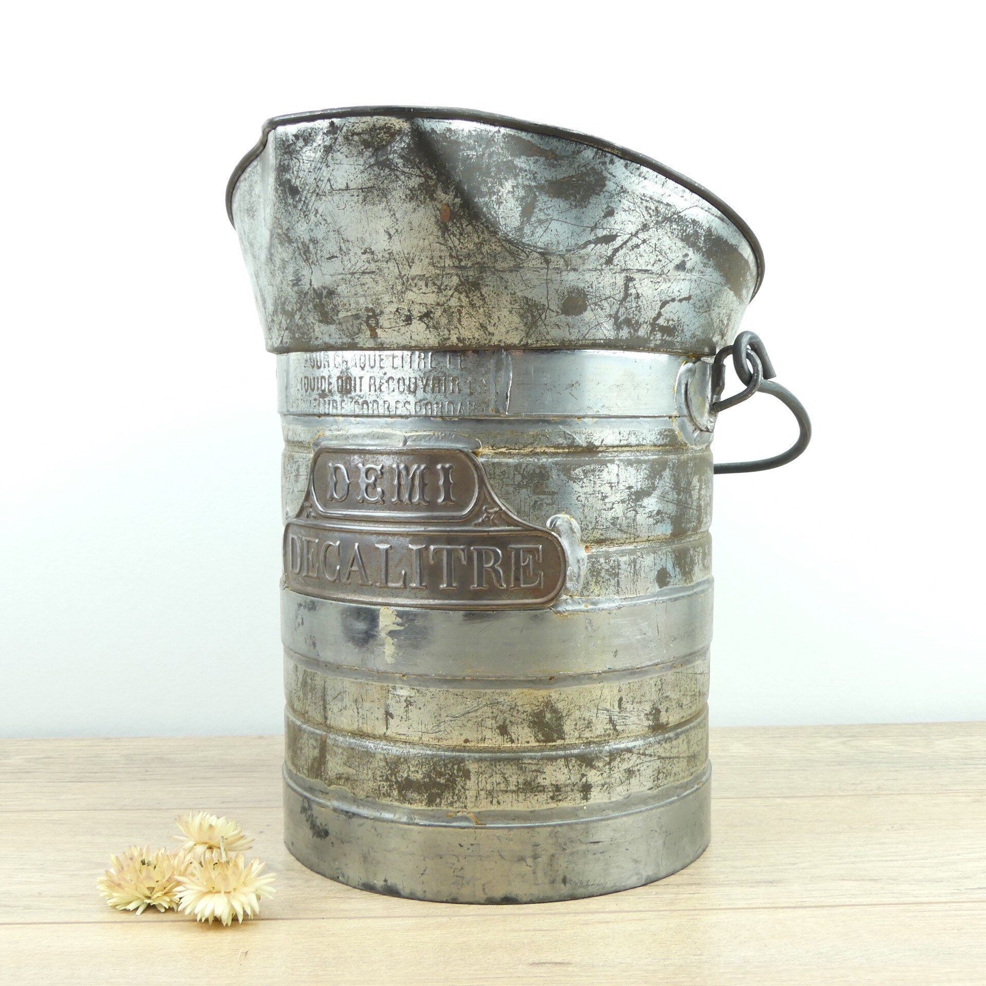 Network - bucket - dekaliter - grain - Tin bucket - french - loft ...