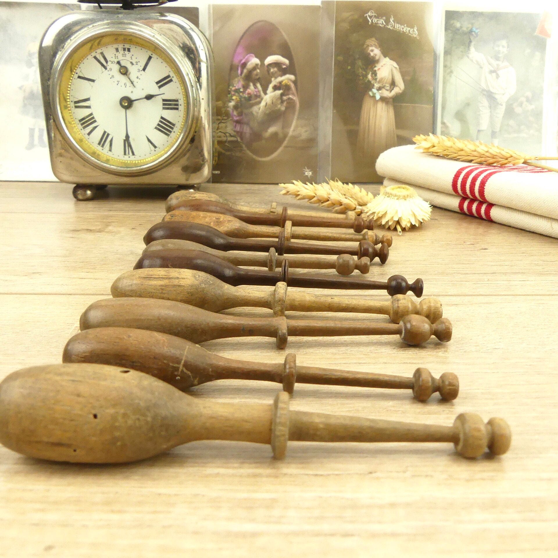 Spindle wooden - bobbin lace - cotton reels - coils loom - spindle ...