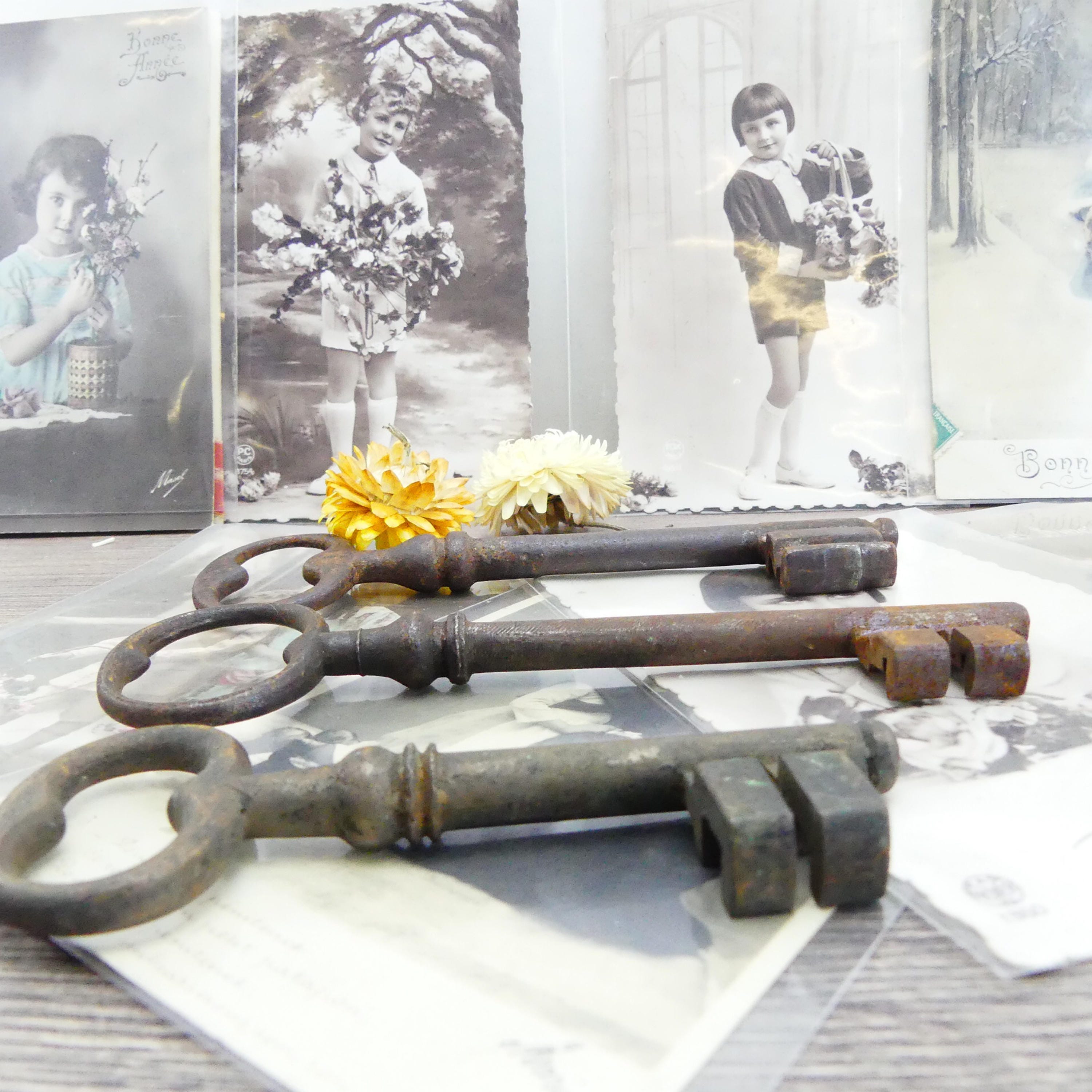 Large keys - Set of 3 keys - 18th Century - Old keys - French keys ...