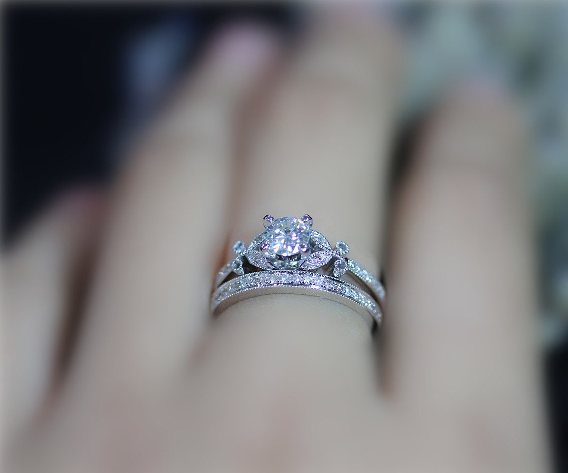 2 Rings Set Charles & Colvard Round Forever Classic - Etsy