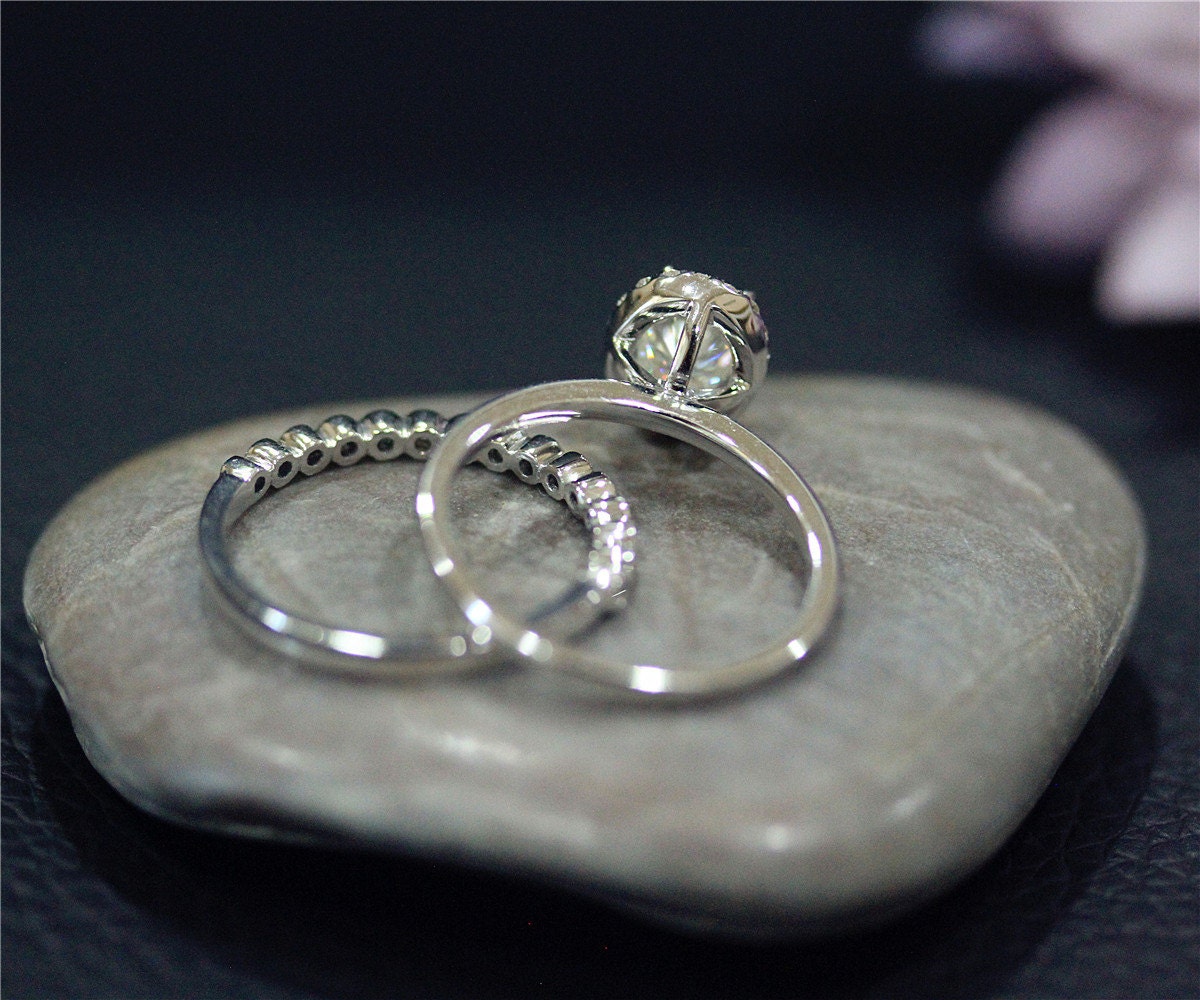 Charles & Colvard Moissanite Ring Set 1ct Oval Moissanite Ring - Etsy