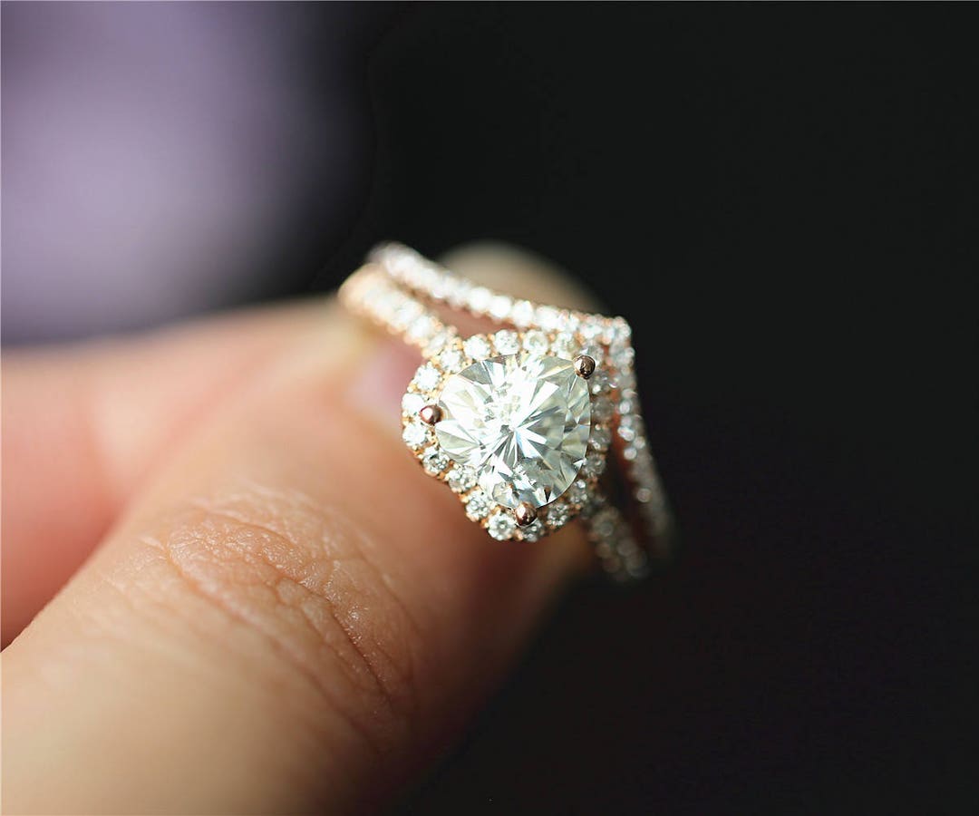 Charles & Colvard 1.5ct Heart Cut Brilliant Moissanite Ring - Etsy