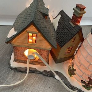 Vtg Lighted Fort Augustus Lighthouse Santas Workbench Collection ...
