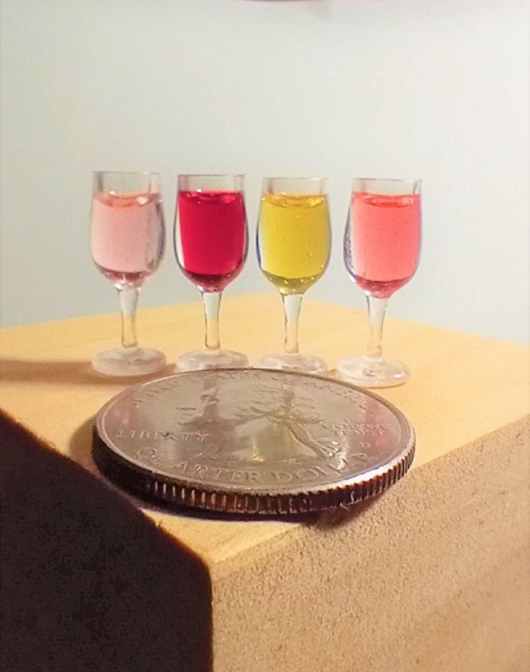 1/12 Scale Miniature Glasses of Wine / Set of 4 / Dollhouse Food and ...