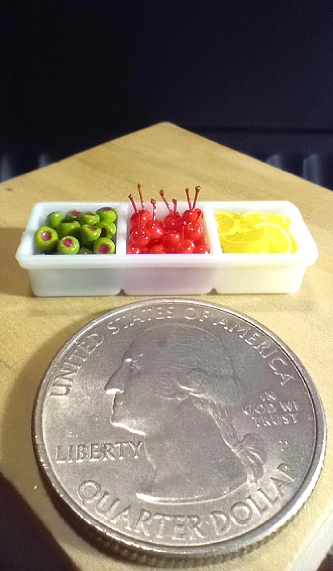 1:12 Scale Miniature Bar Garnish Caddy / Miniature Cocktails / - Etsy